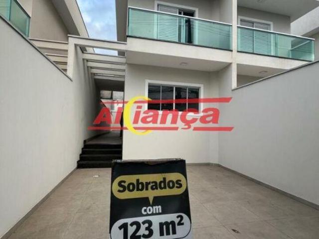 Sobrado Com 3 suítes Vila Barros!