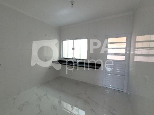 Sobrado com 3 suítes à venda na Vila Medeiros!