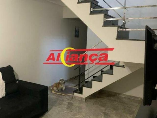 SOBRADO COM 3 Suítes à venda com 2 Vagas no Jd. Santa Clara Guarulhos SP