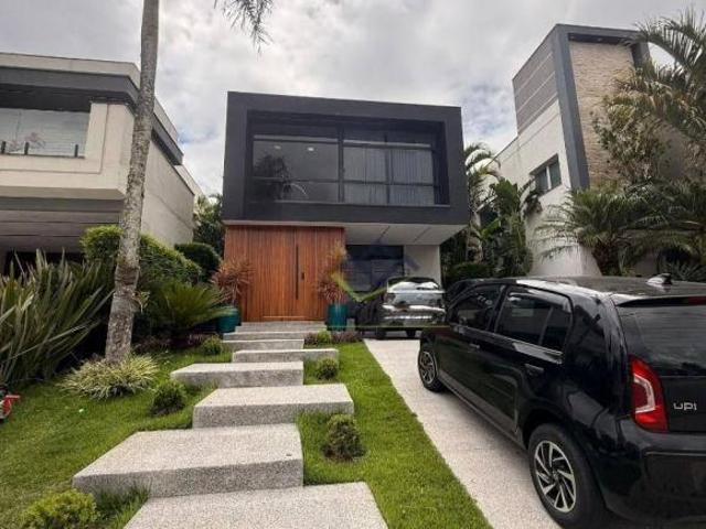 Sobrado com 3 Suítes à venda, 245 m² por R$ 2.400.000 Condomínio Aruã Mogi das Cruzes/SP