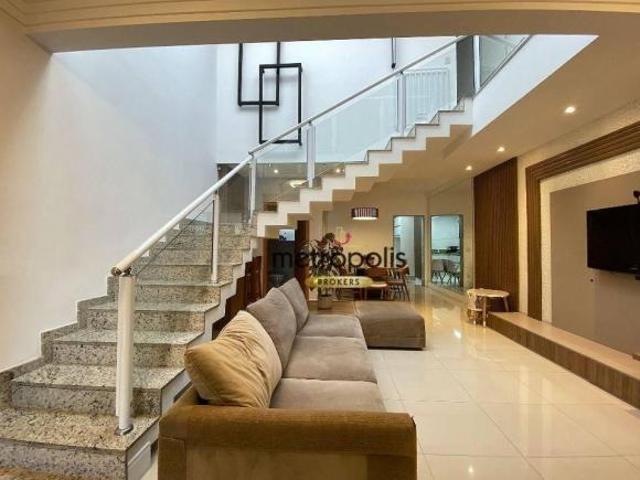 Sobrado com 3 suítes à venda, 253 m² por R$ 2.450.000 Barcelona São Caetano do Sul/SP