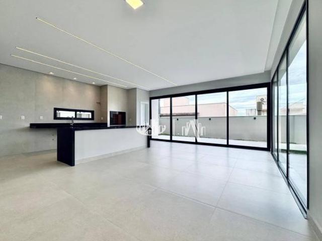 Sobrado com 3 Suites à venda, 209 m² por R$ 1.550.000 Parque Taua Araçari Londrina/PR