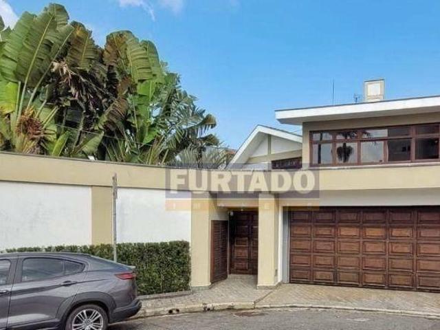 Sobrado com 3 suítes à venda, 530 m² Vila Gilda Santo André/SP
