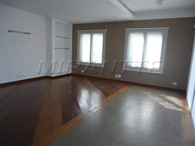 Sobrado com 3 suites, com Espaço Gourmet e Piscina no Jardim França