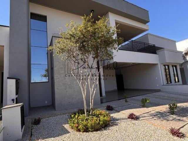 Sobrado com 3 suítes com Rooftop com amplo espaço Condominio Santorini