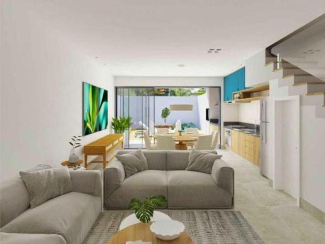 Sobrado com 3 suítes e 122 m² à venda em São Sebastião