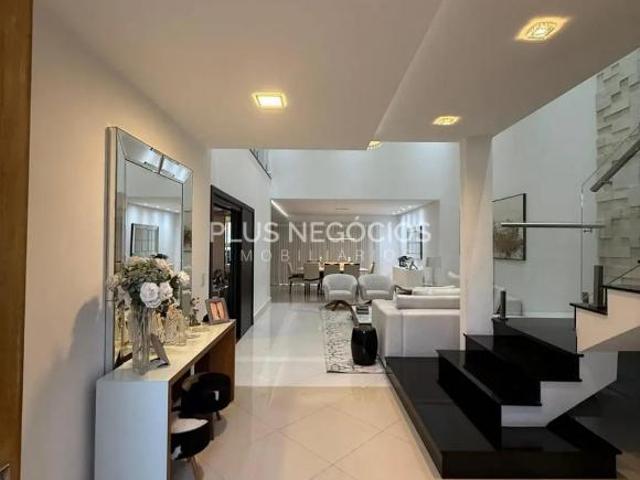 Sobrado com 3 suítes + escritório opção de 4ª suíte 368 m² Residencial Jardim Villagio Sola, ane