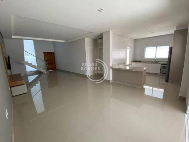 Sobrado com 3 suítes no Villa dos Inglezes