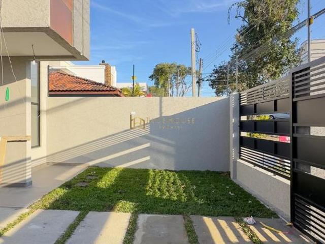 SOBRADO COM 3 SUÍTES NO PORTÃO R$ 1.520.000,00