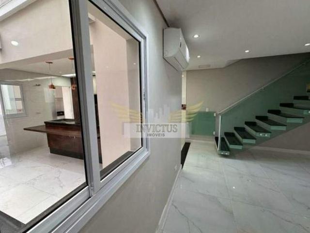 Sobrado com 3 Suites para Comprar, 149m² Bairro Campestre, Santo André/SP