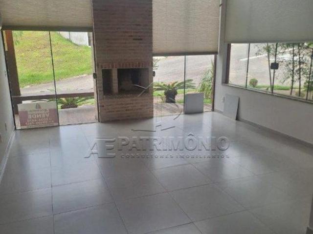 SOBRADO COM 3 SUITES SENDO 1 MASTER ALDEIA DA MATA
