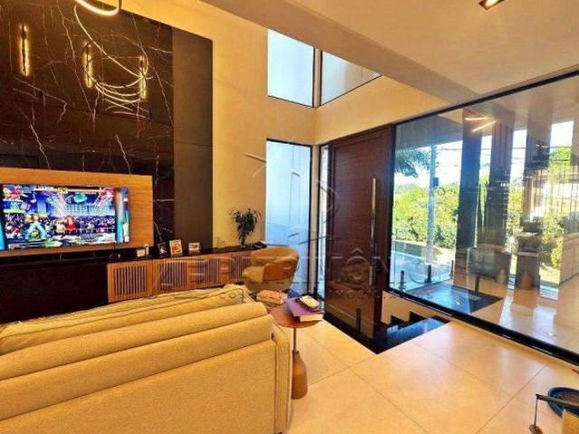 SOBRADO COM 3 SUITES SENDO 1 COM CLOSET CHACARA ONDINA