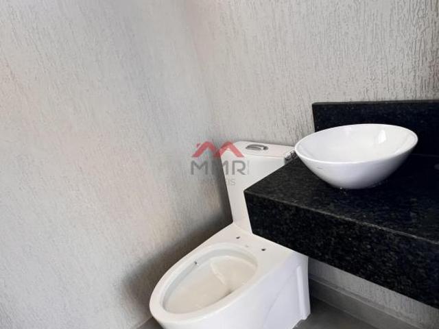 SOBRADO COM TERRAÇO NO BOQUEIRAO