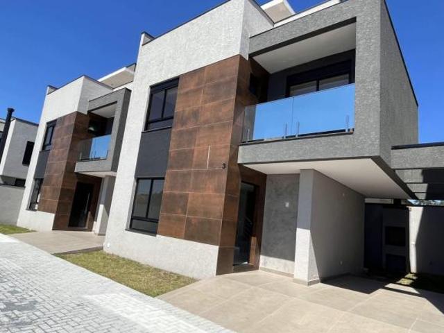 SOBRADO COM TERRAÇO NOVO À VENDA NO BOQUEIRÃO