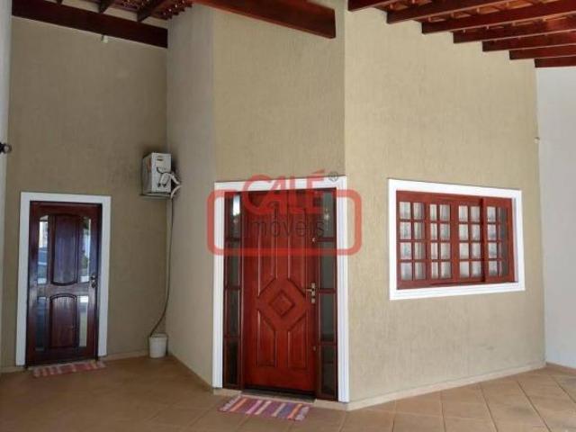 Sobrado com Terraço Gourmet e 2 Suítes em Indaiatuba