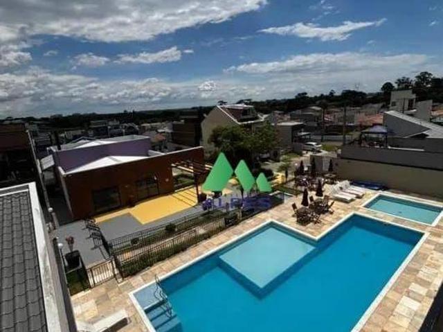 Sobrado com Terraço, Suíte e Condomínio Clube Completo – Agende sua Visita!