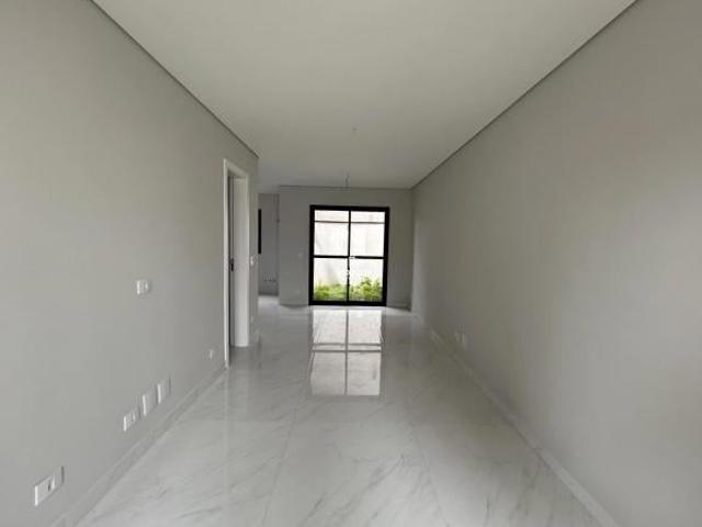 Sobrado com Terraço Uberaba Curitiba/PR