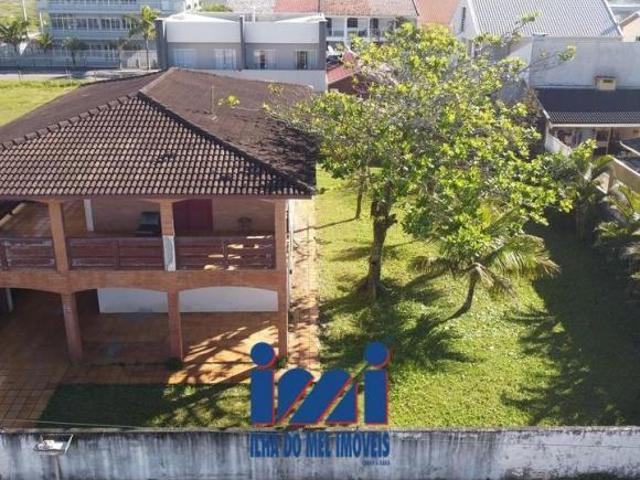 Sobrado com terreno no Balneário Caravelas