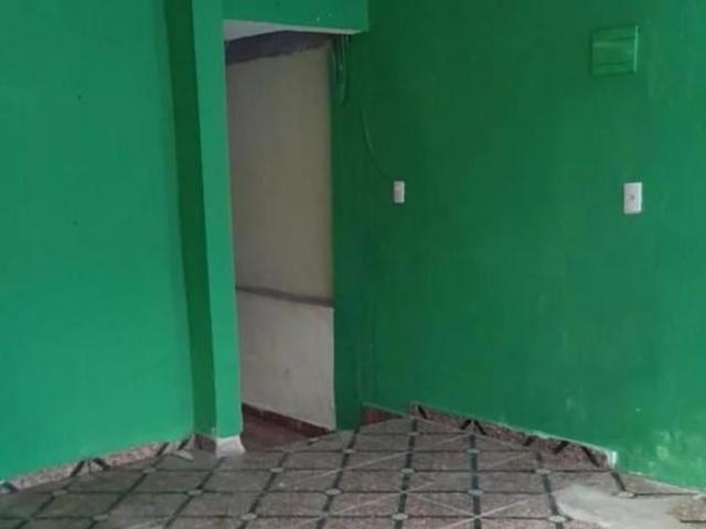 Sobrado com Três Casas!