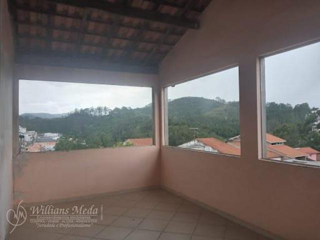 Sobrado com Vista Deslumbrante Próximo ao Sonda Vila Rio: Seu Lar dos Sonhos!