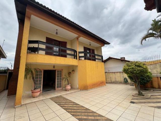 SOBRADO COM VISTA PARA A REPRESA!