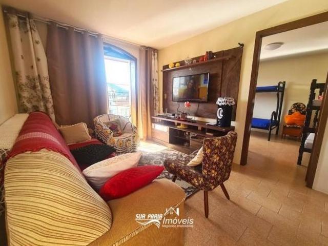 Sobrado com apartamento e kitnet em Guaratuba