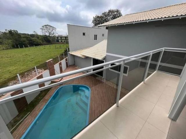 Sobrado com área Gourmet e piscina em Canto do forte Praia Grande SP