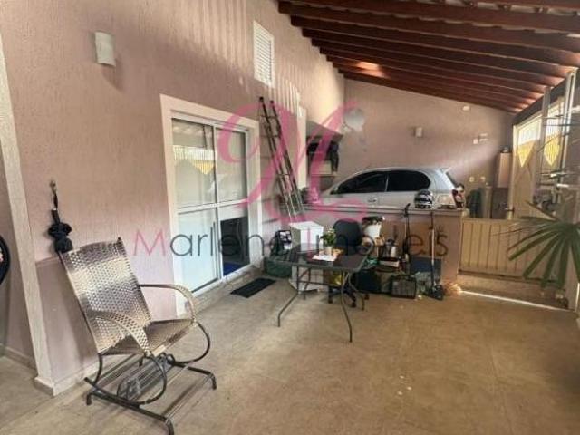 Sobrado com Área Gourmet e Salão de Jogos em Jardim Santo Antônio, Campo Limpo Paulista SP. 03 Qua