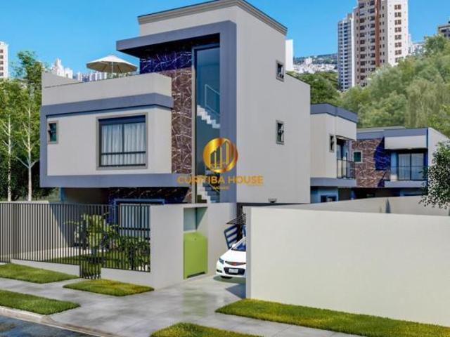 Sobrado com Ático de 40m² em Condomínio | Alto Padrão