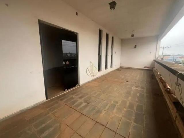 Sobrado com Casa + Ponto Comercial à venda no Bairro Santa Cruz Mogi Mirim