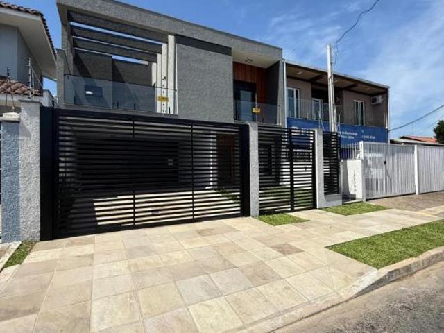 Sobrado com Churrasqueira e Terraço em Canoas Igara