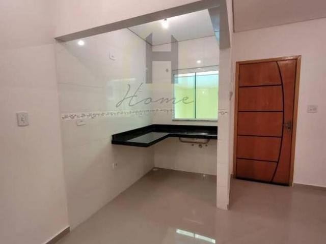 Sobrado com cobertura à venda com 120 metros 2 suítes. Vila Príncipe de Gales. Santo André