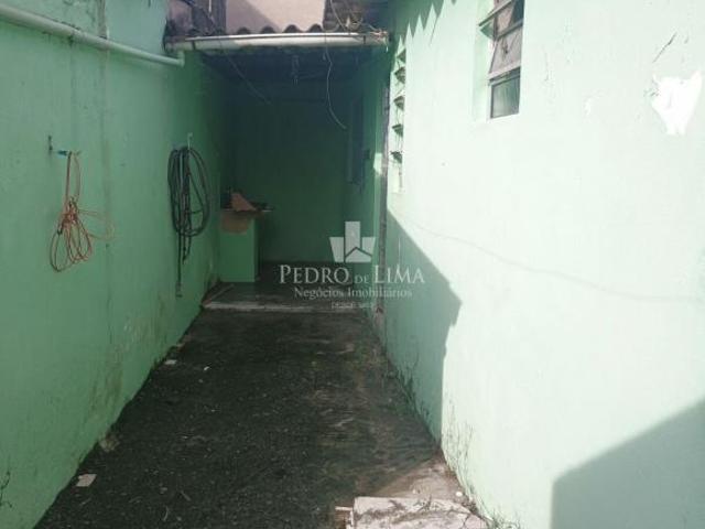 Sobrado com corredor lateral, quintal e Edicula nos fundos no Cangaíba