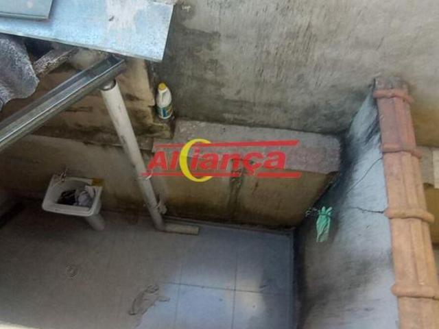 Sobrado com duas casas no mesmo terreno