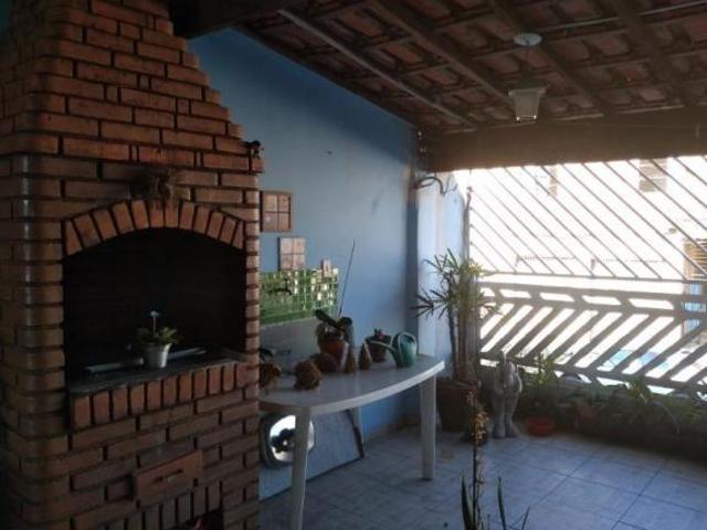 SOBRADO COM EDICULA NA VILA COSTA MELO