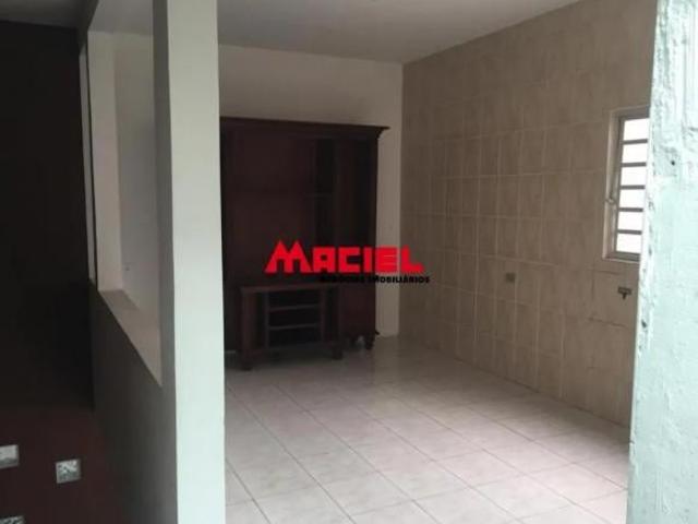Sobrado com edícula nos fundos Martim Cererê 5 quartos / 1 suíte / 2 vagas