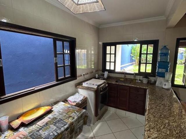 Sobrado com Edicula á Venda no Centro de Ubatuba