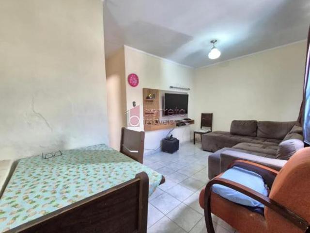SOBRADO COM EDÍCULA À VENDA NO BAIRRO PARQUE RESIDENCIAL ELOY CHAVES JUNDIAÍ/SP