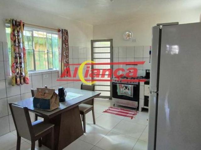 SOBRADO COM EDÍCULA, 2 QUARTOS, 2 BANHEIROS, 2 VAGAS GARAGEM, TERRENO 5x40m, SOBERANA, GUARULHOS, SP