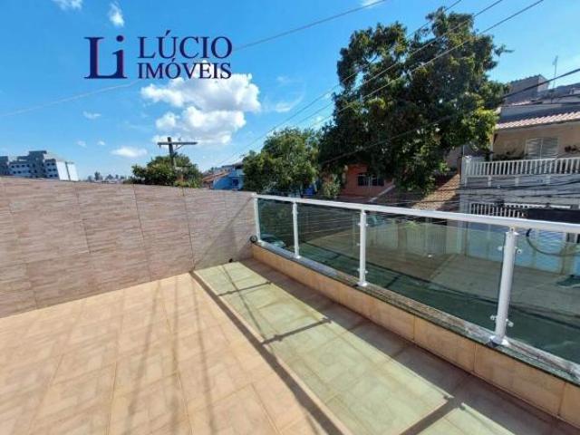 Sobrado com Espaço Gourmet á Venda no Jardim Santo Antônio, Santo André