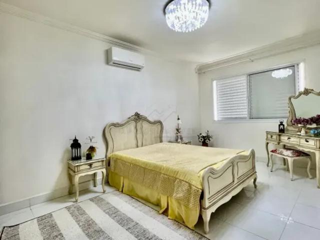 Sobrado com excelente localização 03 dormitórios e 02 vagas na Vila Alzira Santo André/SP