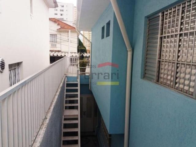 Sobrado com excelente localização