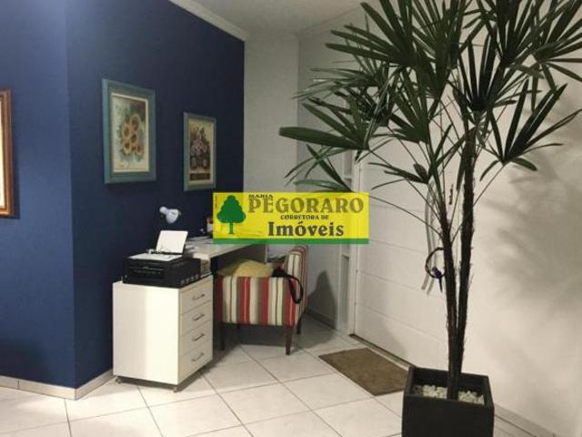SOBRADO COM KITNETS PARA VENDA E LOCAÇÃO DEFINITIVA