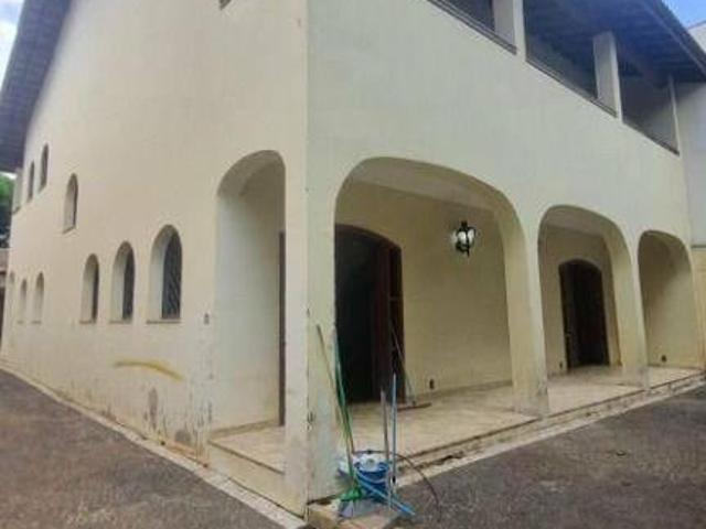 Sobrado com localização previlegiada
