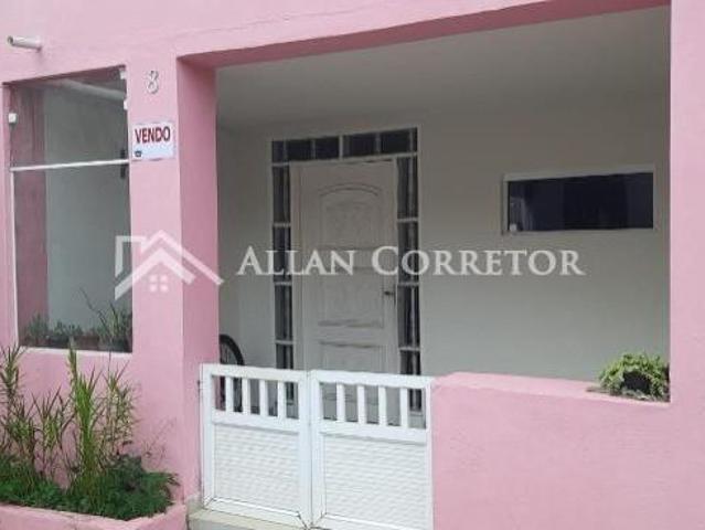 SOBRADO COM OTIMA LOCALIZAÇÃO RESIDENCIAL, CENTRO, VILA AMÉLIA