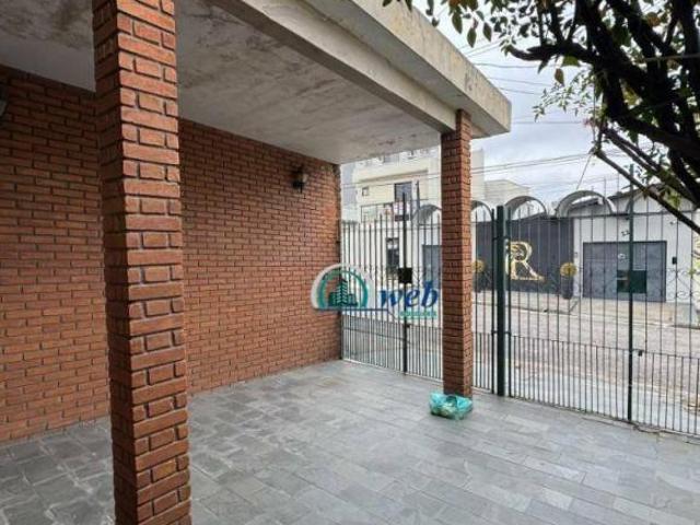 Sobrado com ótima loclização com 3 dormitórios à venda, 127 m² por R$ 700.000 Campestre Santo An