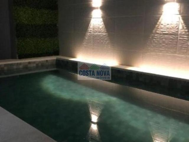 Sobrado com Piscina Mobiliado 03 dormitórios Próximo à Praia