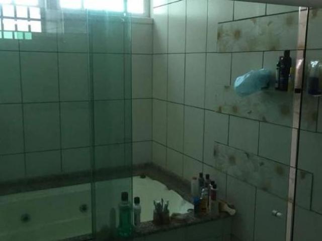 Sobrado com Piscina no Altos de Santana em Jacareí SP