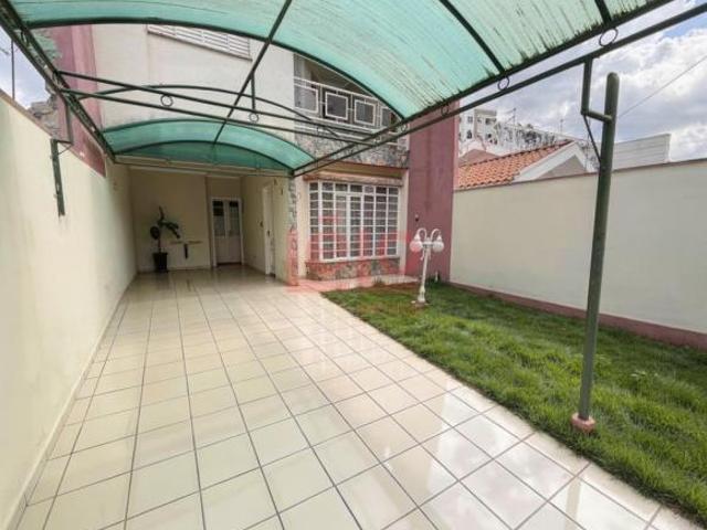 SOBRADO COM PISCINA NO PARQUE RESIDENCIAL CIDADE NOVA