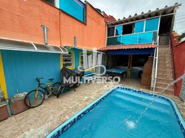 Sobrado com Piscina à venda em Caiçara Praia Grande – 3 dormitórios, 3 vagas, financiável